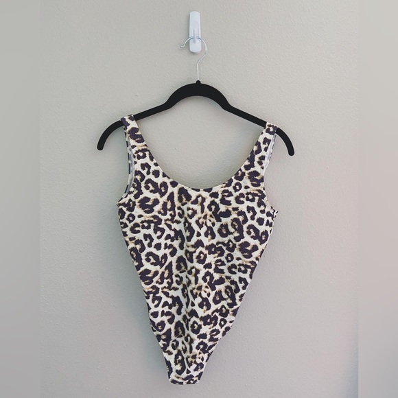 Abercrombie & Fitch | Swim | Abercrombie Fitch Leopard Low Back One ...